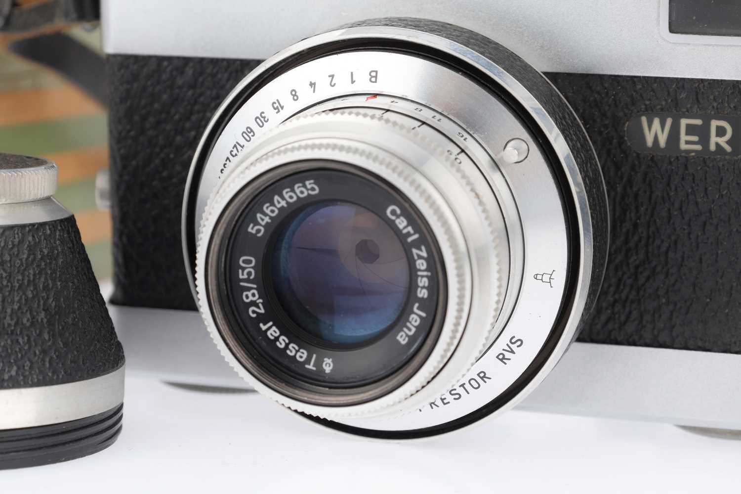 Lot 54 - A Carl Zeiss Jena Werra 1 Camera,