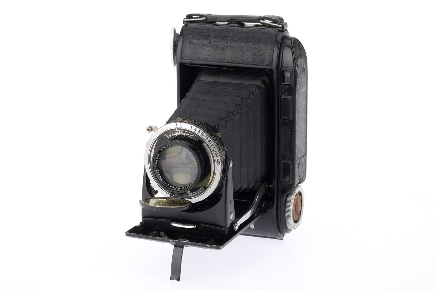 Lot 165 - A Voigtlander Bessa RF Folding Camera,