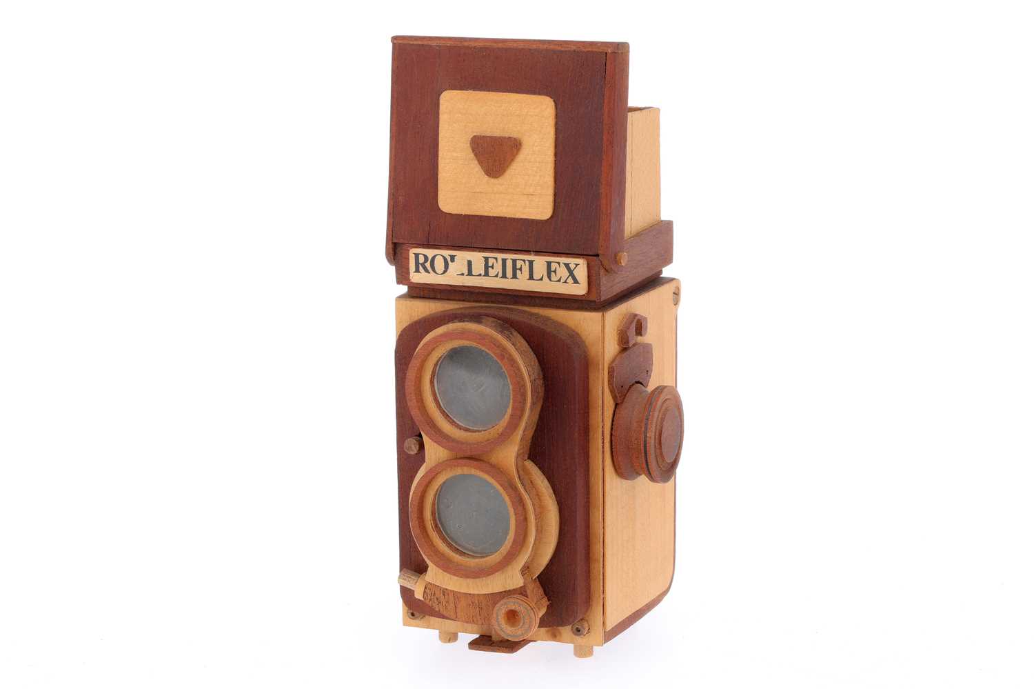 Lot 458 - A Wooden Model of a Rolleiflex Baby 4x4