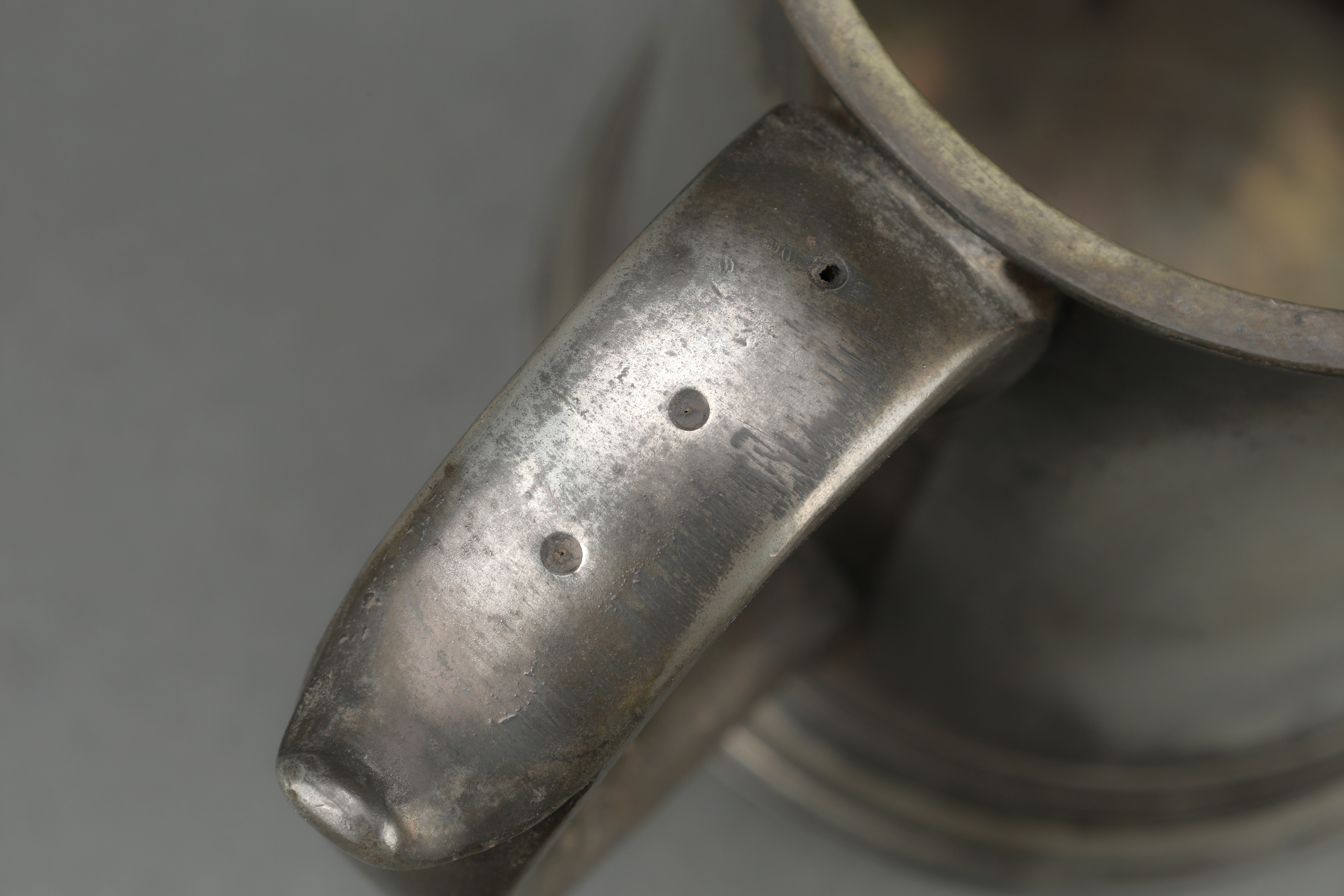 Lot 176 - A Mudge's Inhaler with Mouthpiece