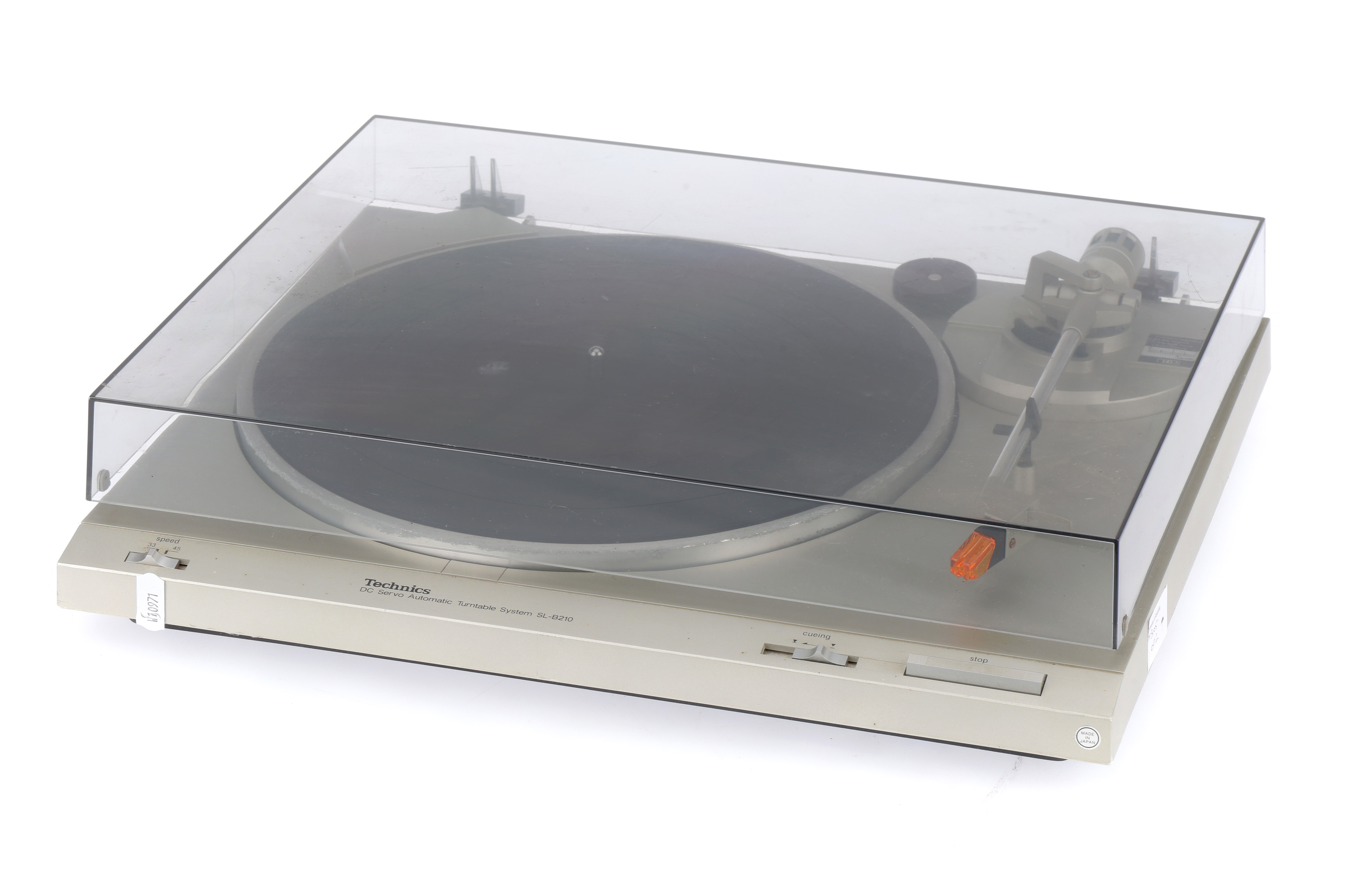 Lot 495 - A Technics SL-B210 Turntable,