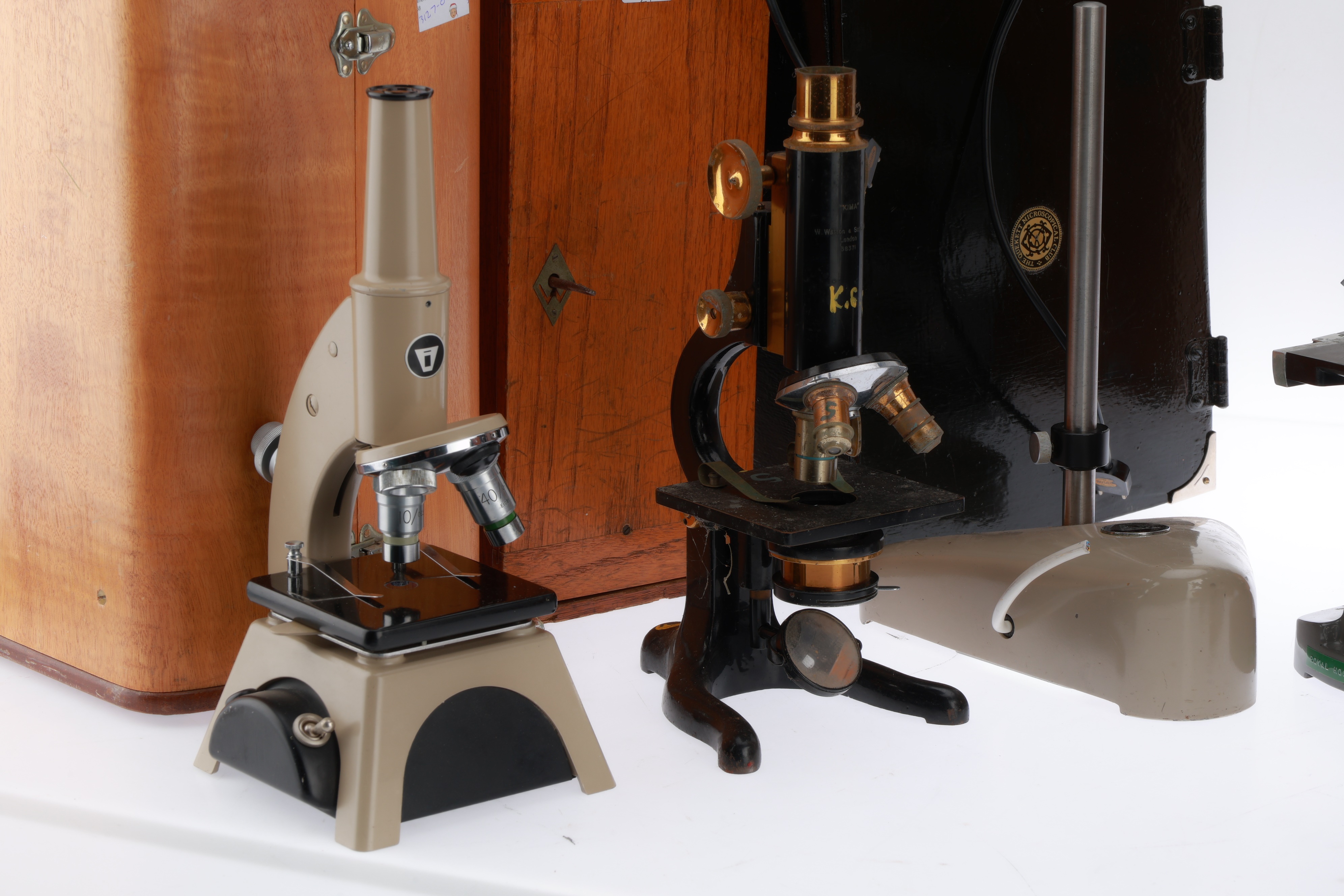 Lot 441 - collection of 6 microscopes