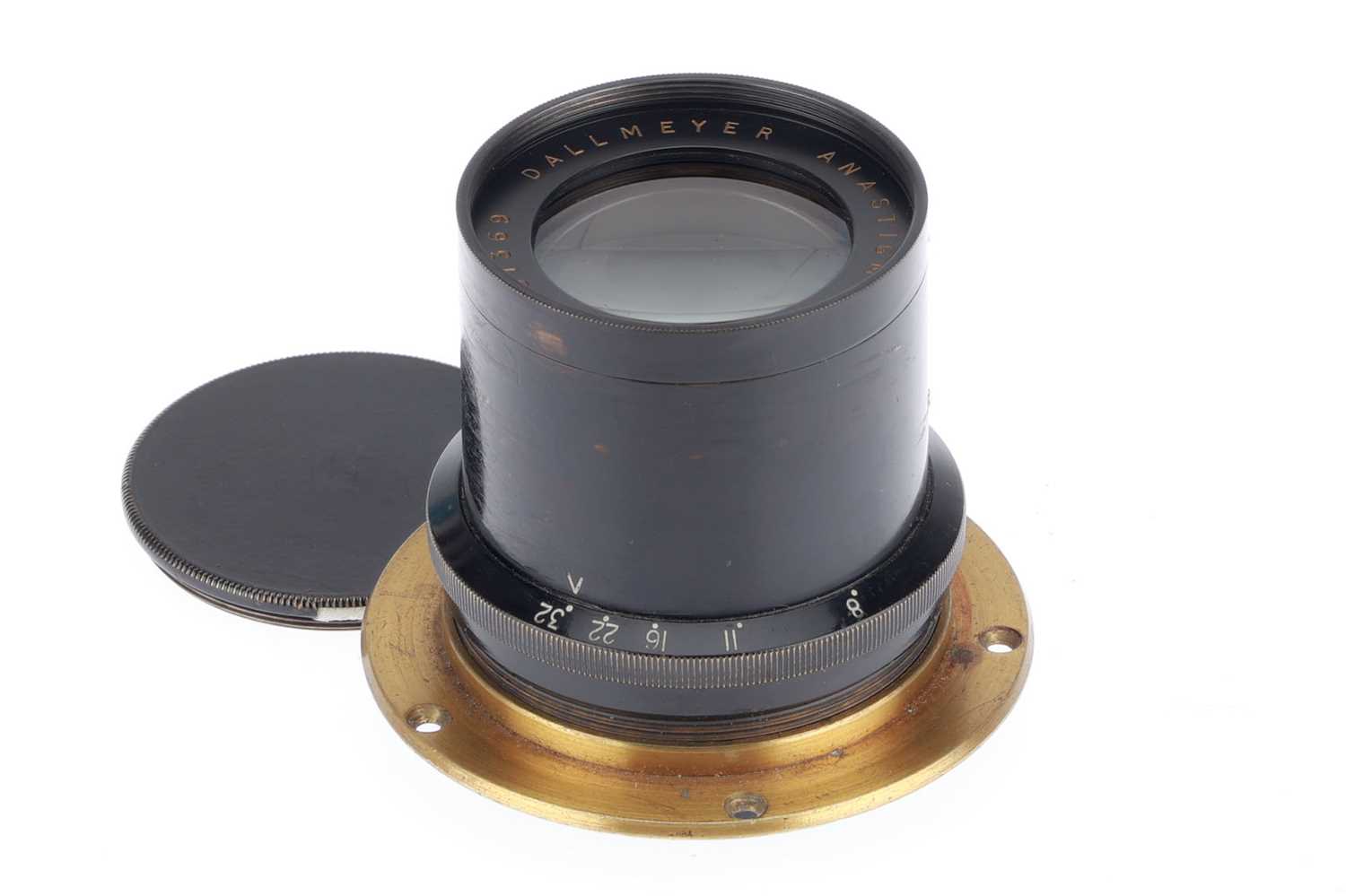 Lot 167 - A Dallmeyer f/8 10 inch Lens,