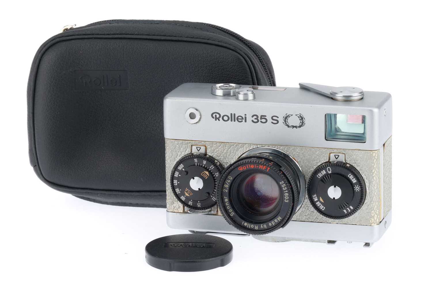 Lot 100 - A Rollei 35S 'Silver' Compact Camera,