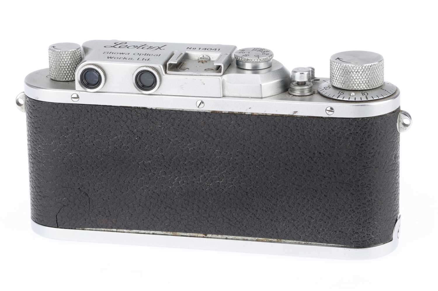 Lot 11 - A Showa Leotax D IV 35mm Rangefinder Camera,