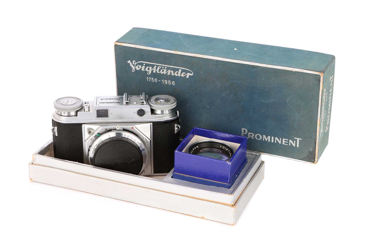 Lot 267 - A Voigtlander Prominent Rangefinder Camera,