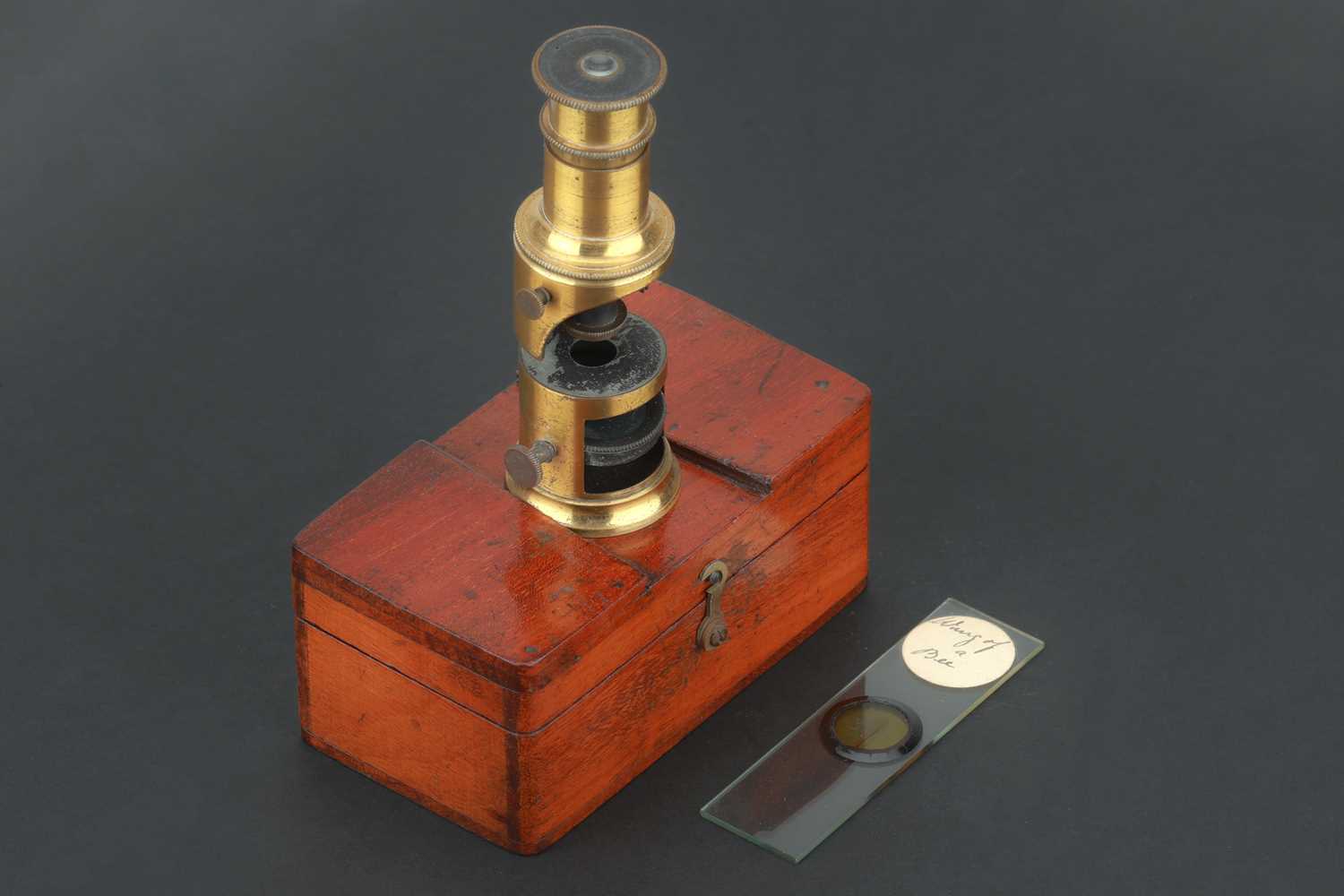 Lot 240 - French 'Microscope de Poche a Pression',