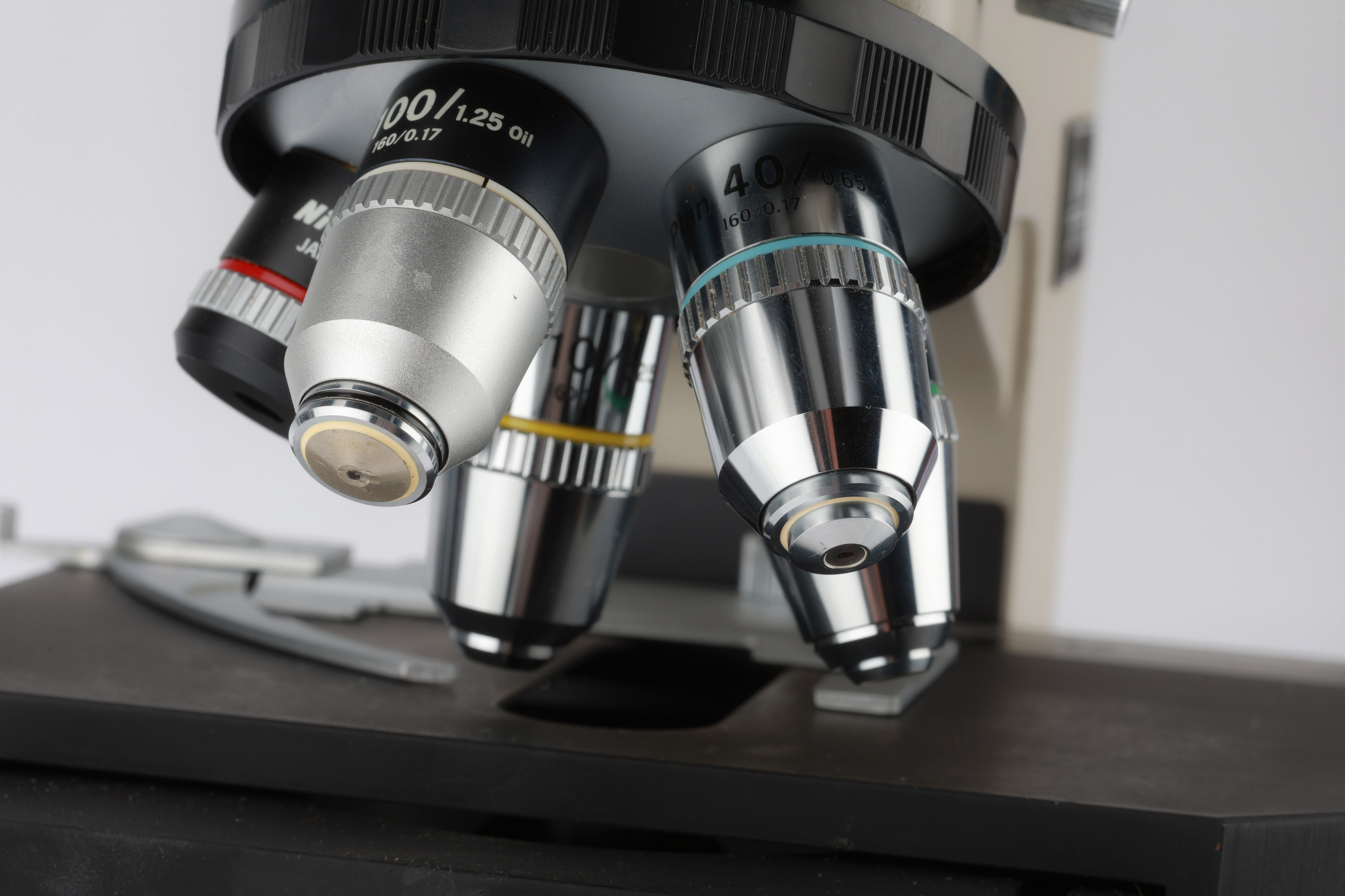 Lot 820 - Nikon Labophot Binocular Microscope,