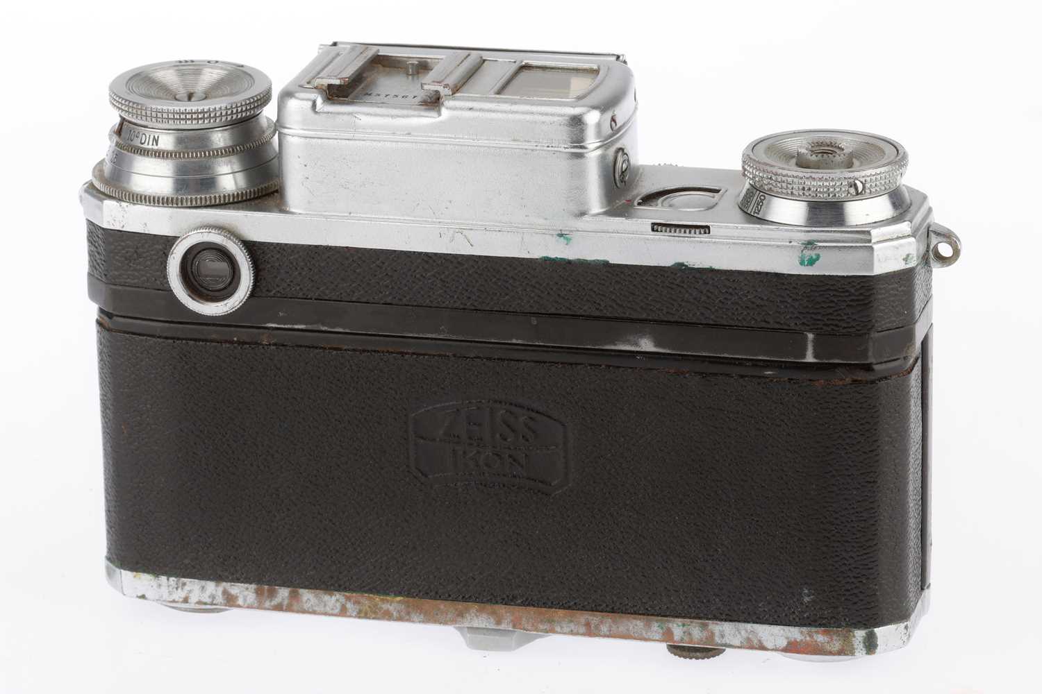 Lot 71 - A Zeiss Ikon Contax III Rangefinder Camera,