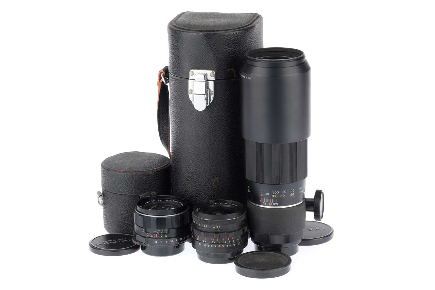 Lot 226 - A Group of M42 Lenses,