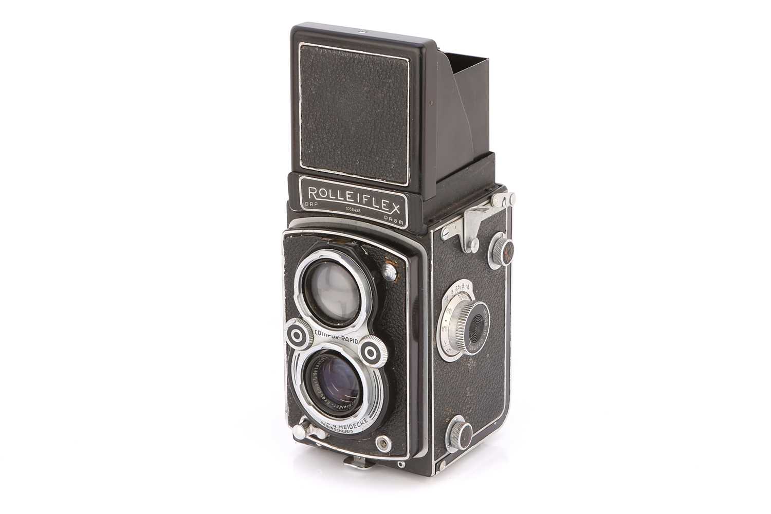Lot 387 - A Rollei Rolleiflex Automat TLR Camera,