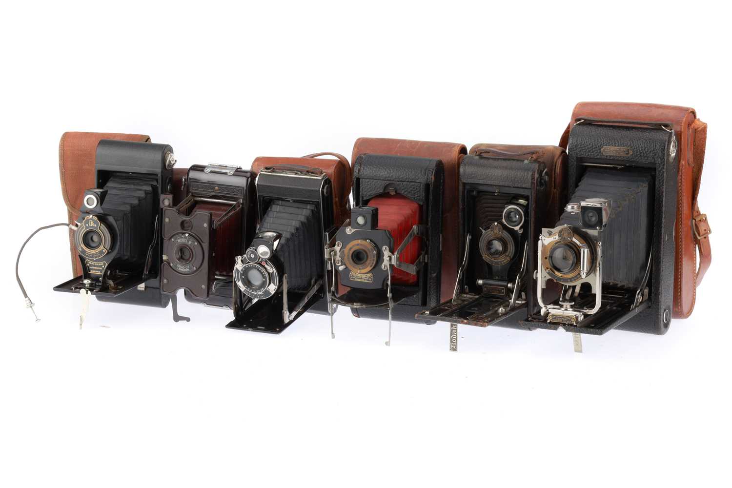 Lot 146 - A Group of Large Vest Pocket Cameras,