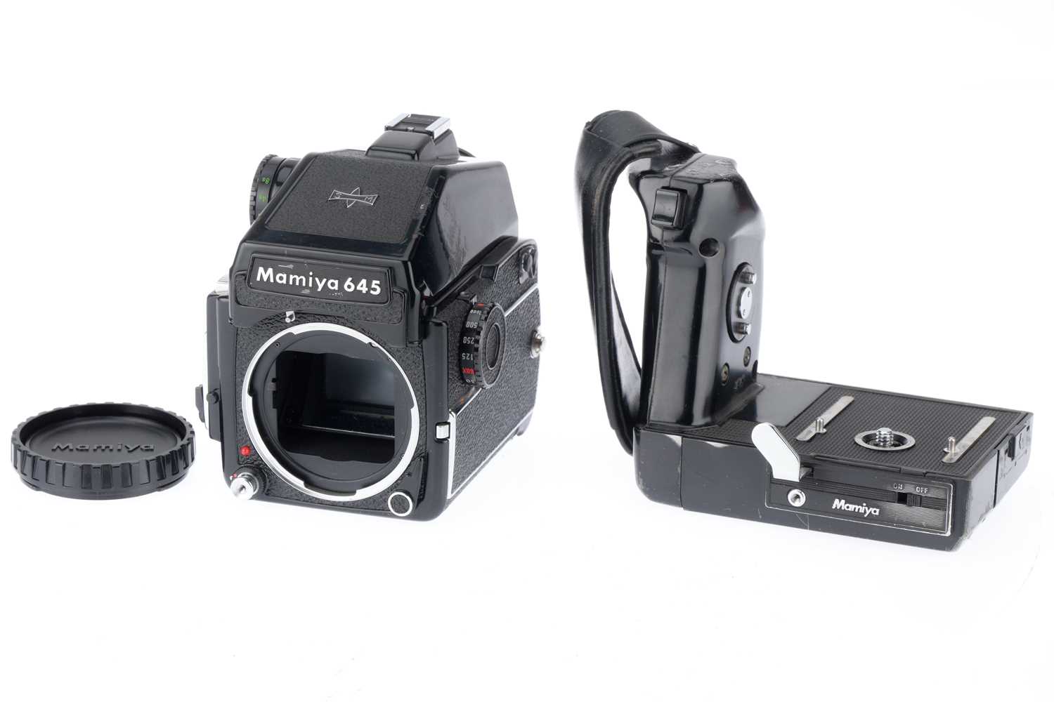 Lot 132 - A Mamiya 645 1000S Medium Format Camera Body,