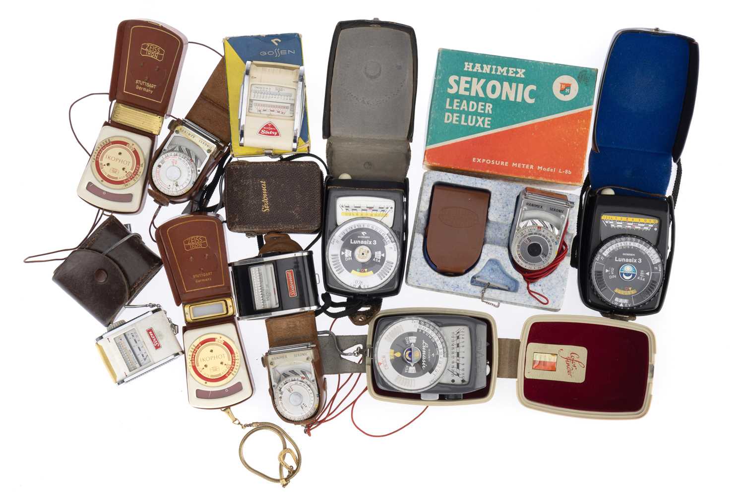 Lot 568 - A Selection of Exposure Meters,