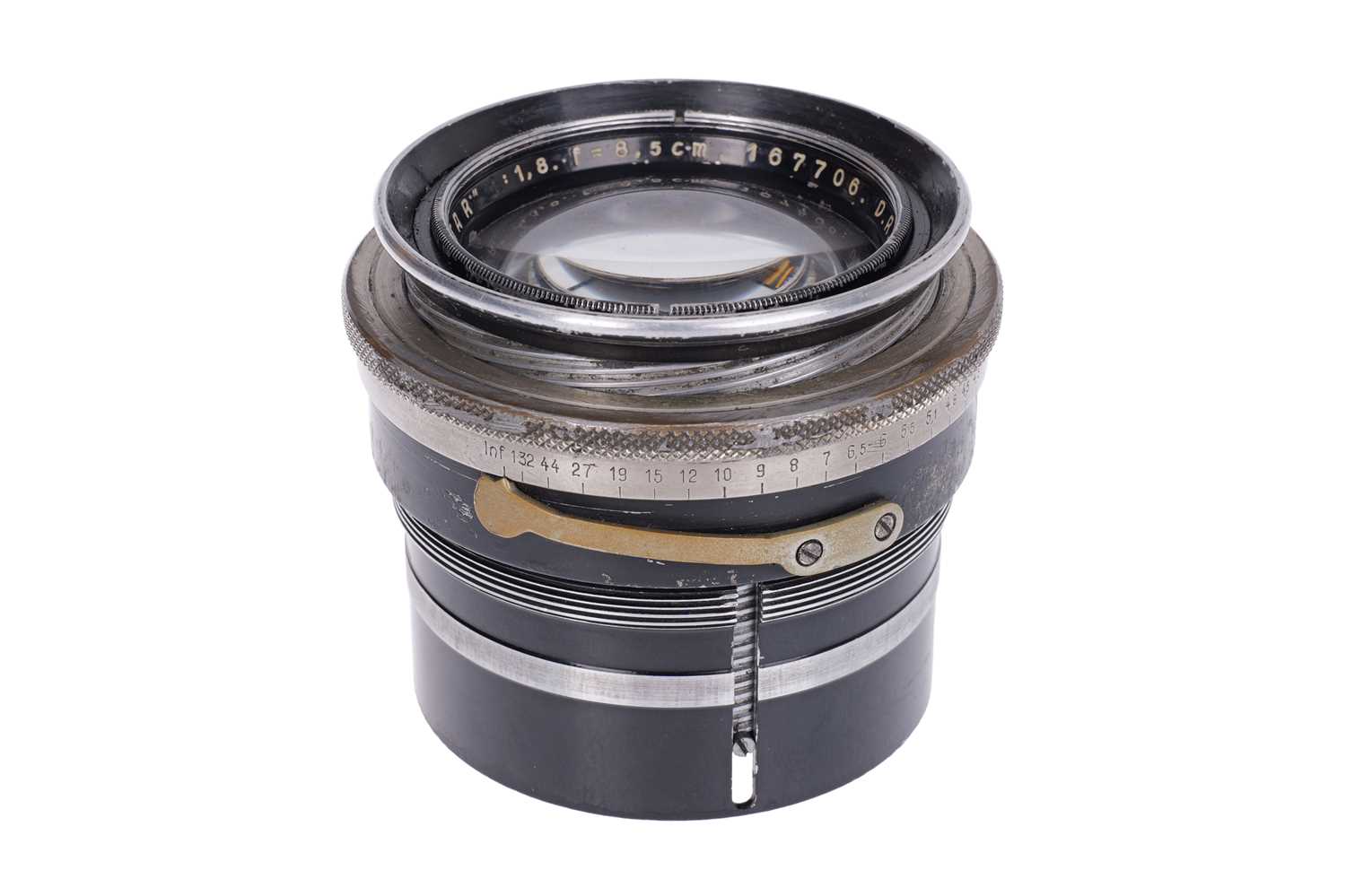 Lot 287 - An Ernemann Ernostar Anastigmat f/1.8 85mm