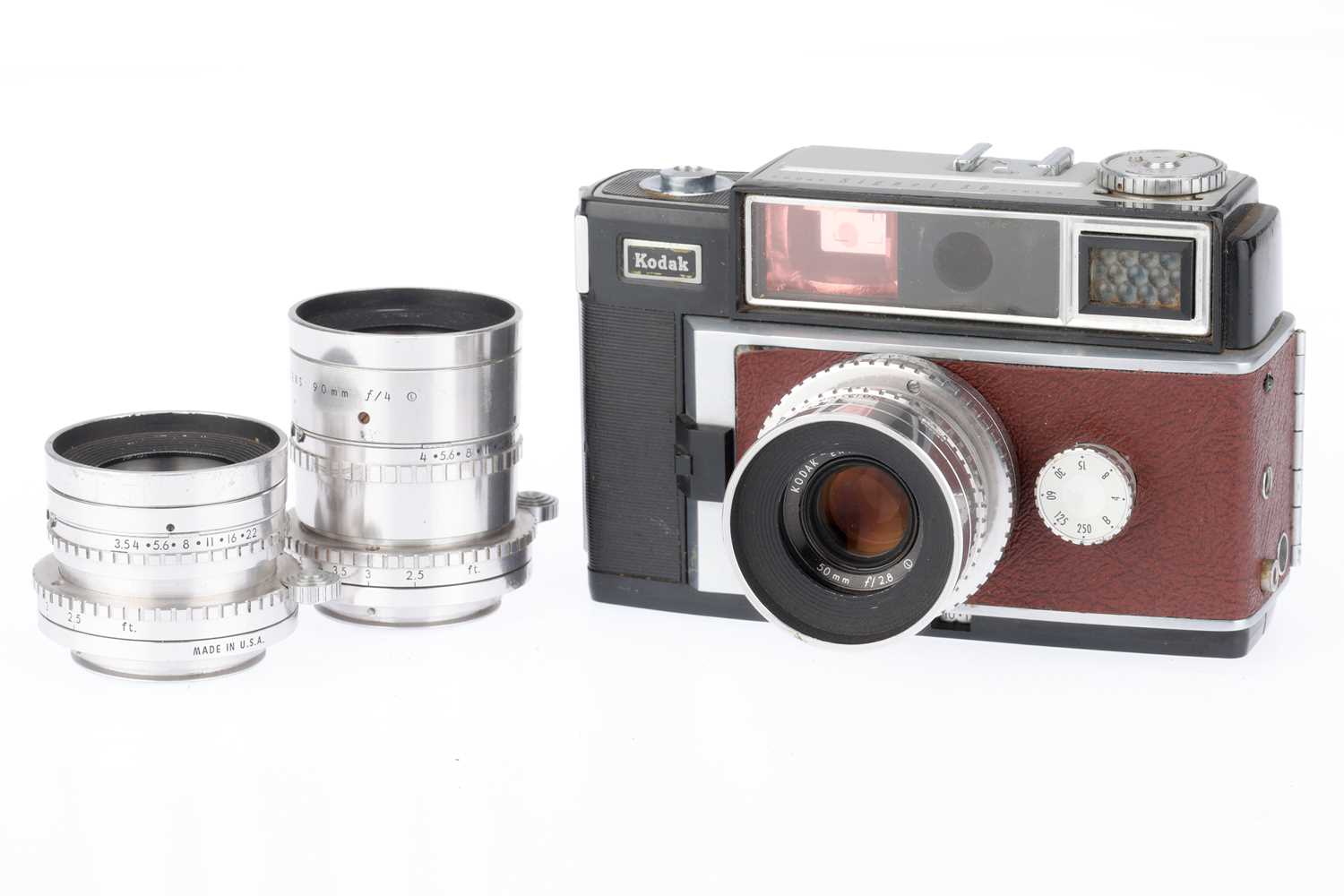 Lot 276 - A Kodak Signet 80 Camera Outfit,