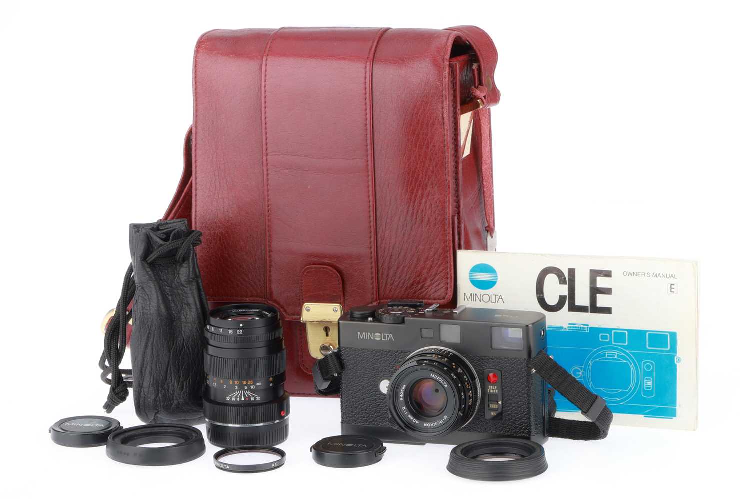 Lot 117 - A Minolta CLE 35mm Rangefinder Outfit,