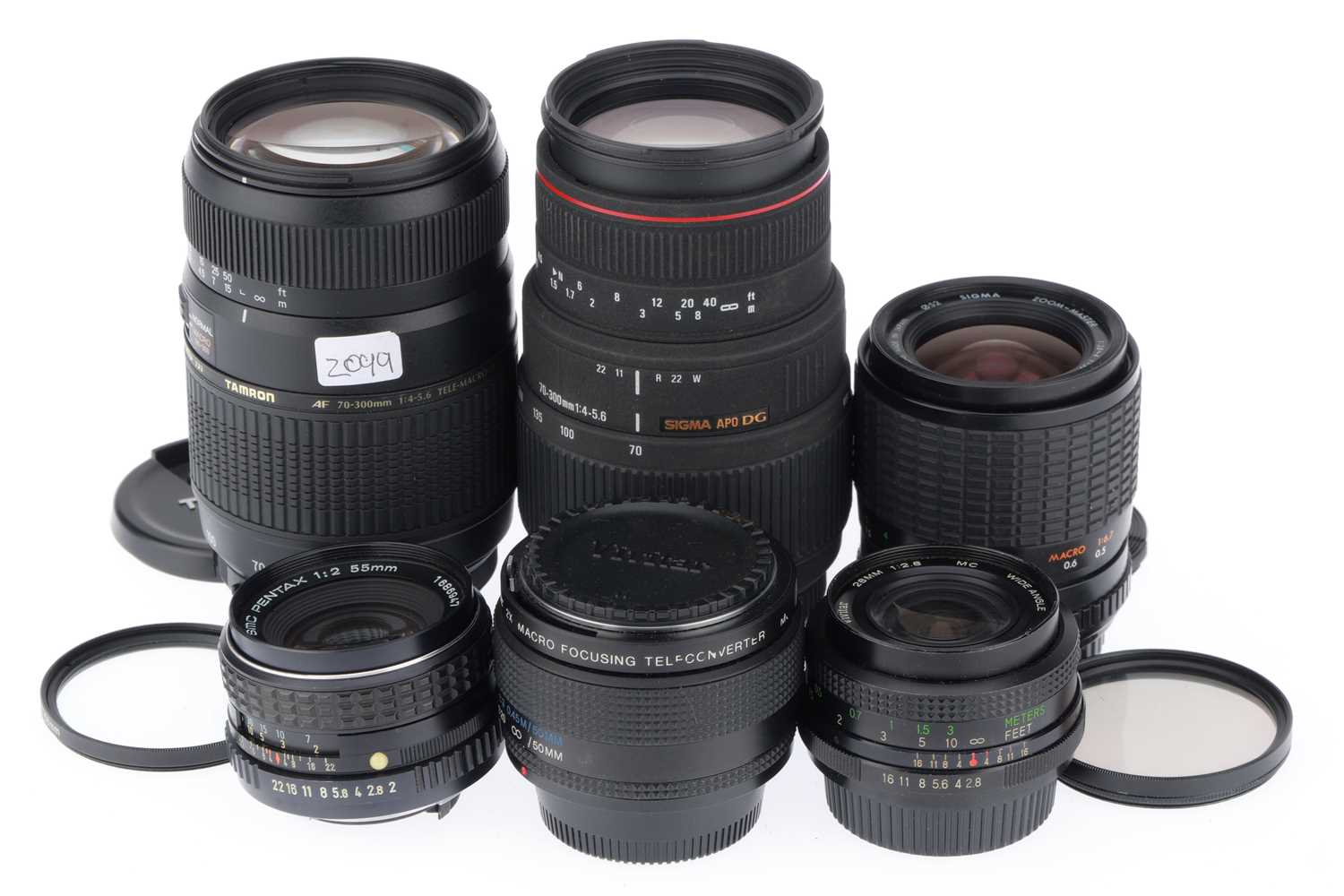 Lot 433 - A Selection of Camera Lenses,