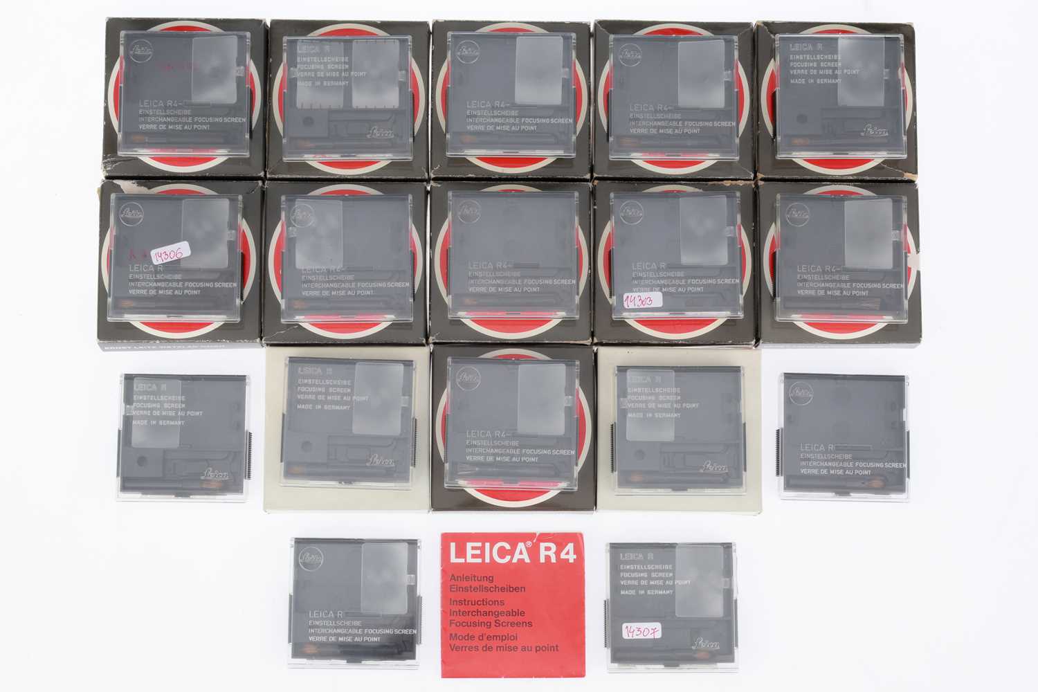 Lot 86 - A Selection of Leica R Series Focusing Screen,