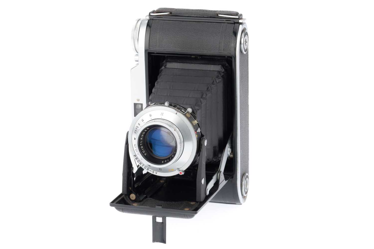 Lot 165 - A Voigtlander Bessa-I Folding Medium Format