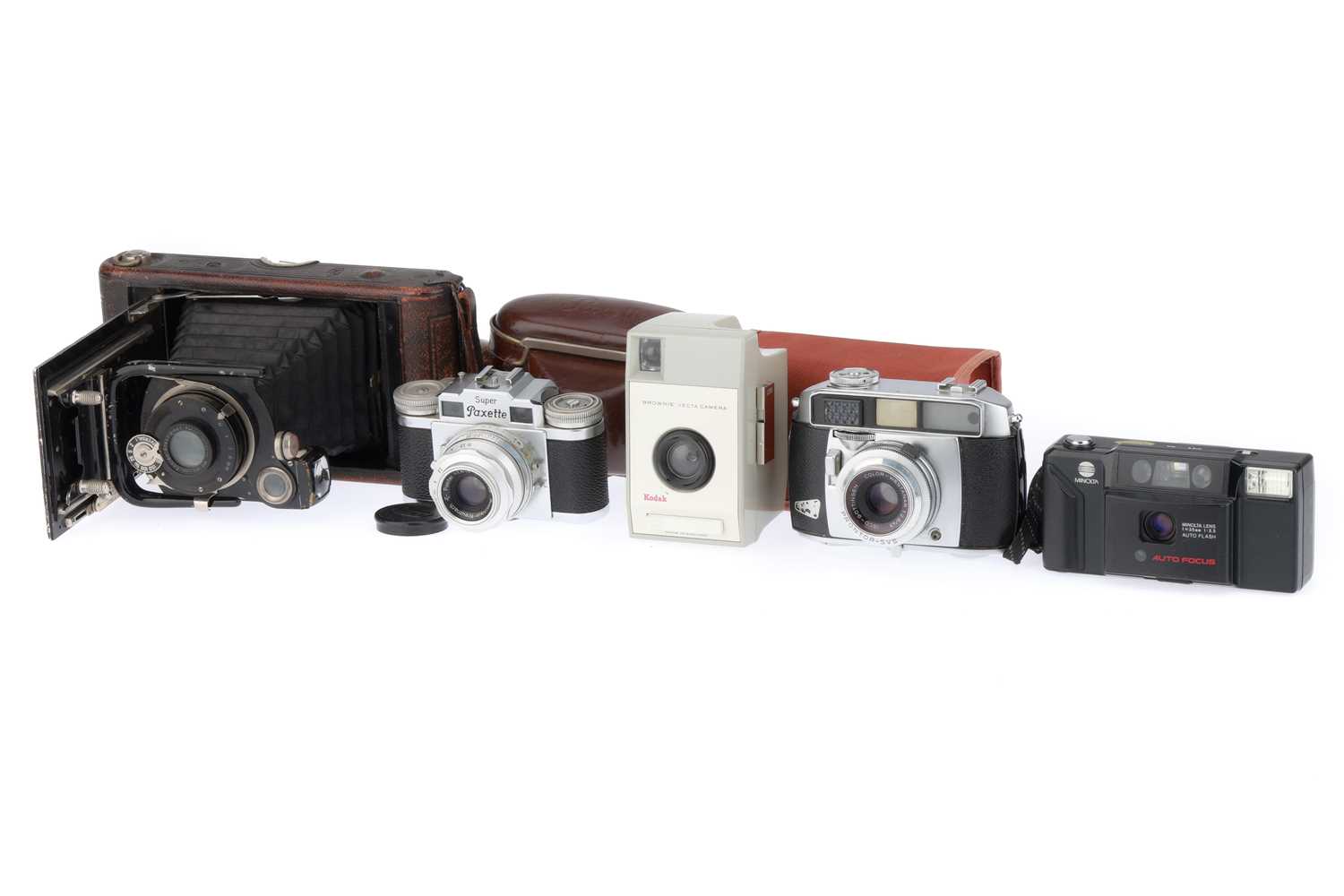 Lot 202 - A Mixed Selection of cameras,