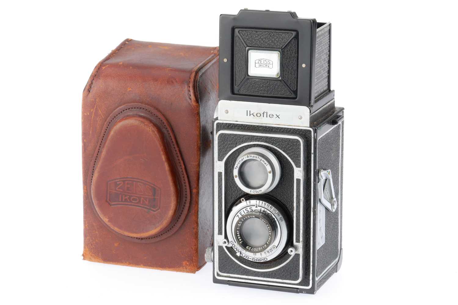 Lot 174 - A Zeiss Ikon Ikoflex TLR Camera,