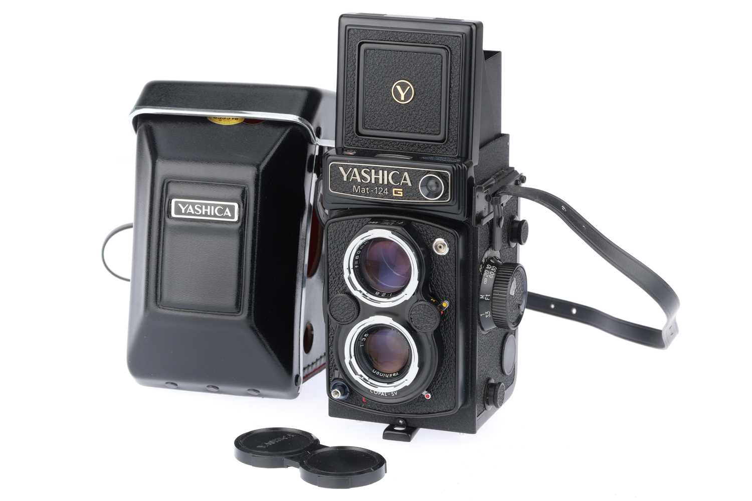 Lot 402 - A Yashica Mat-124G Medium Format TLR Camera,