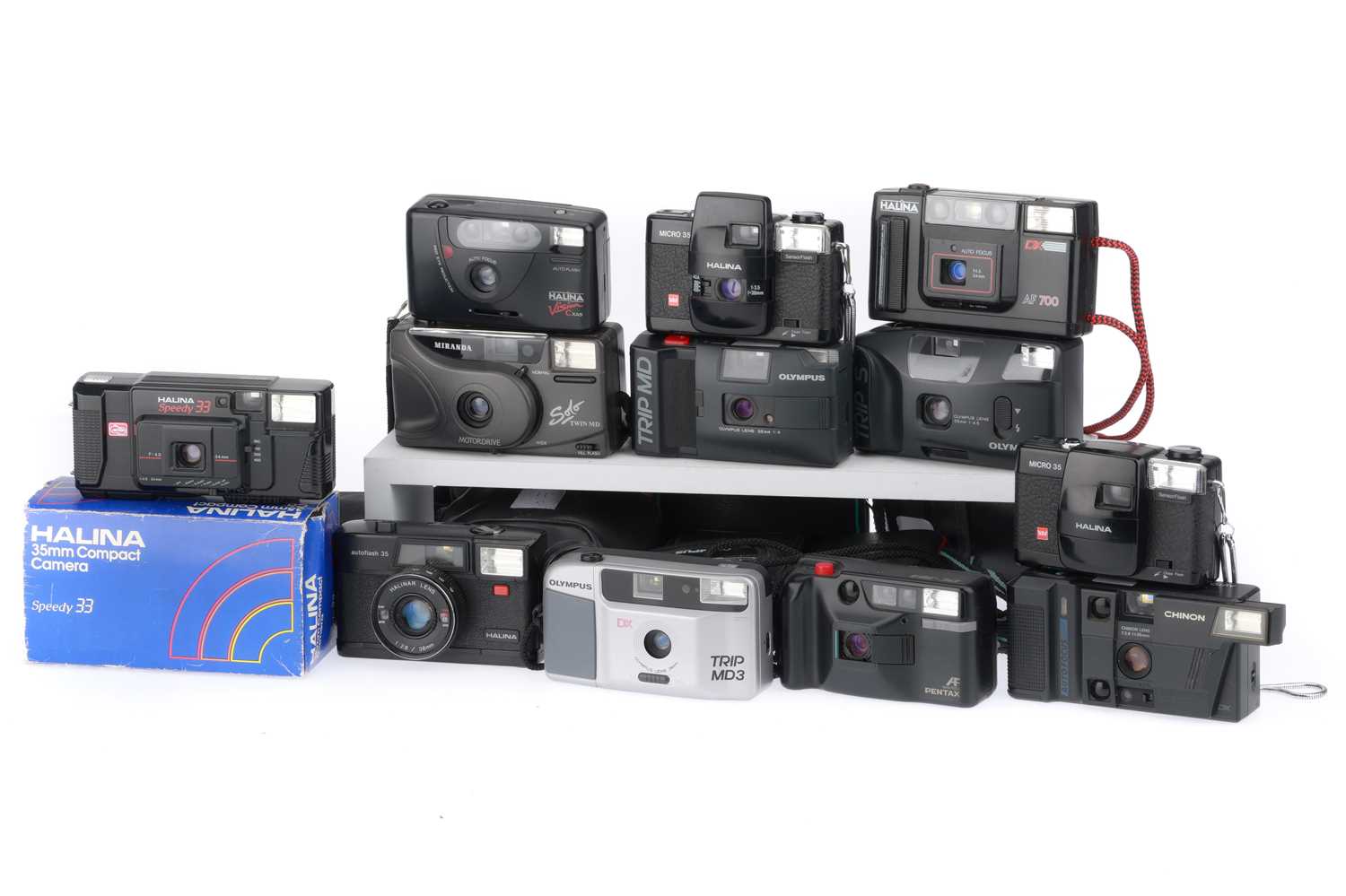 Lot 243 - A Selection of Compact Cameras,