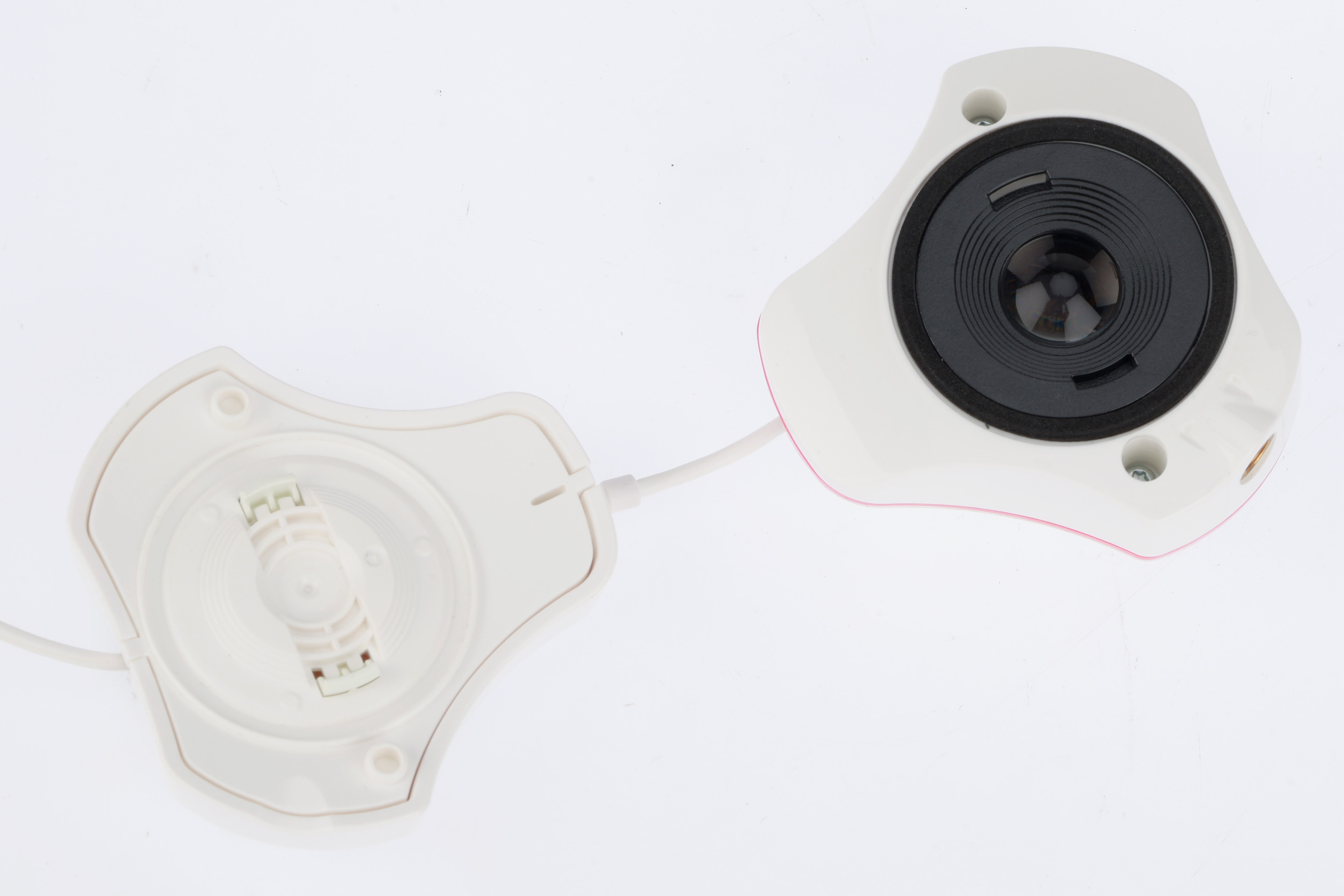 Lot 423 - A Datacolor Spyder X Color Management Tool,