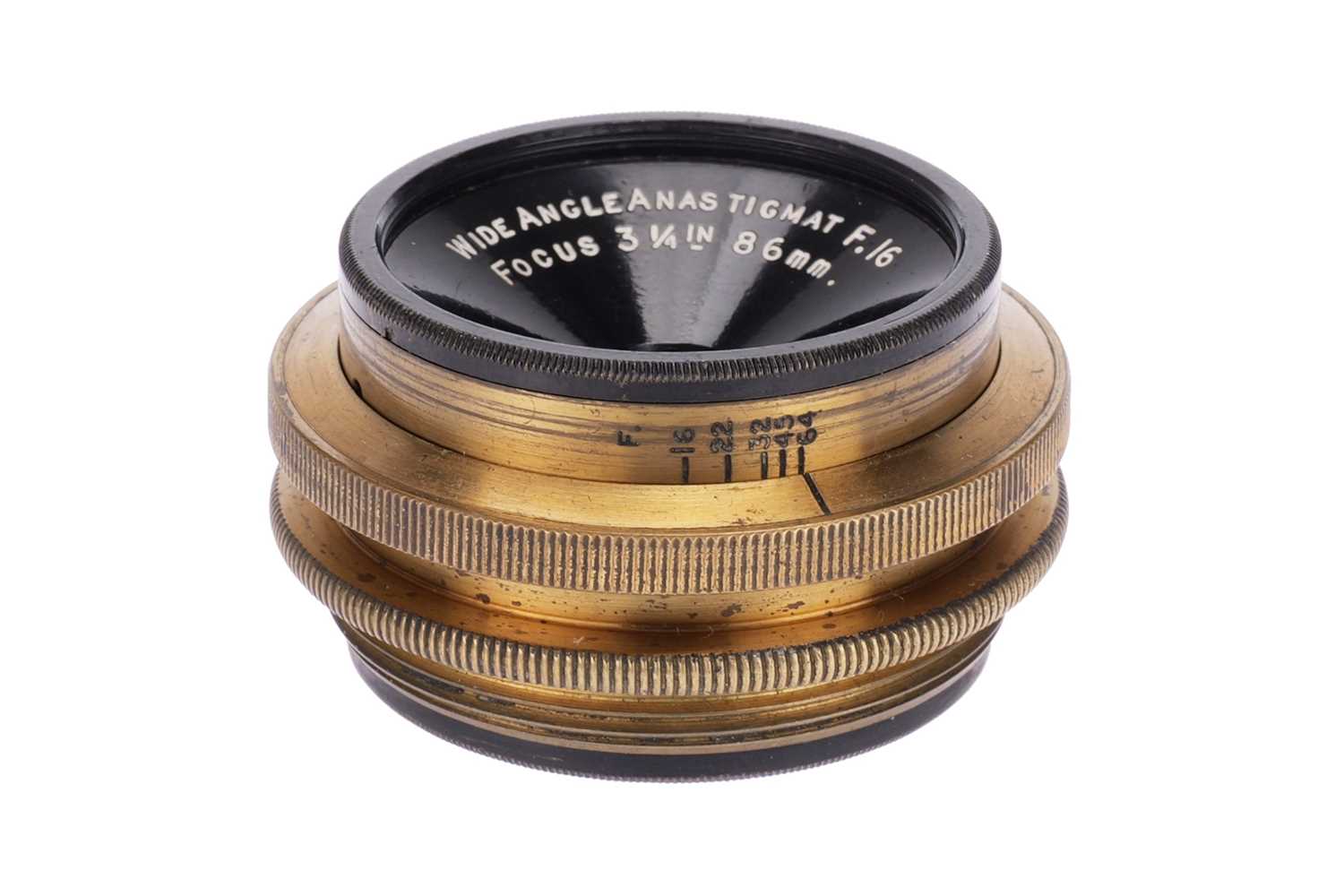 Lot 478 - A Ross Wide Angle Anastigmat f/16 86mm Lens,