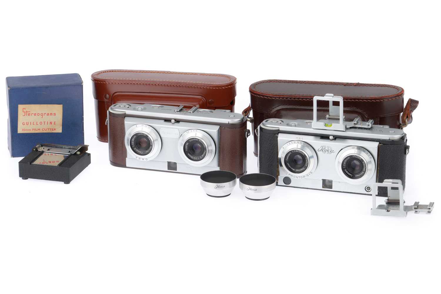 Lot 147 - A Pair of Iloca Stereo Cameras,