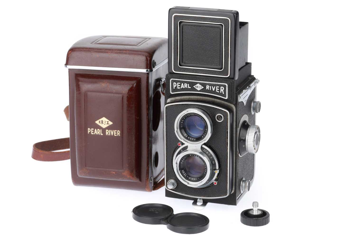Lot 101 - A Pearl River Medium Format TLR Camera,