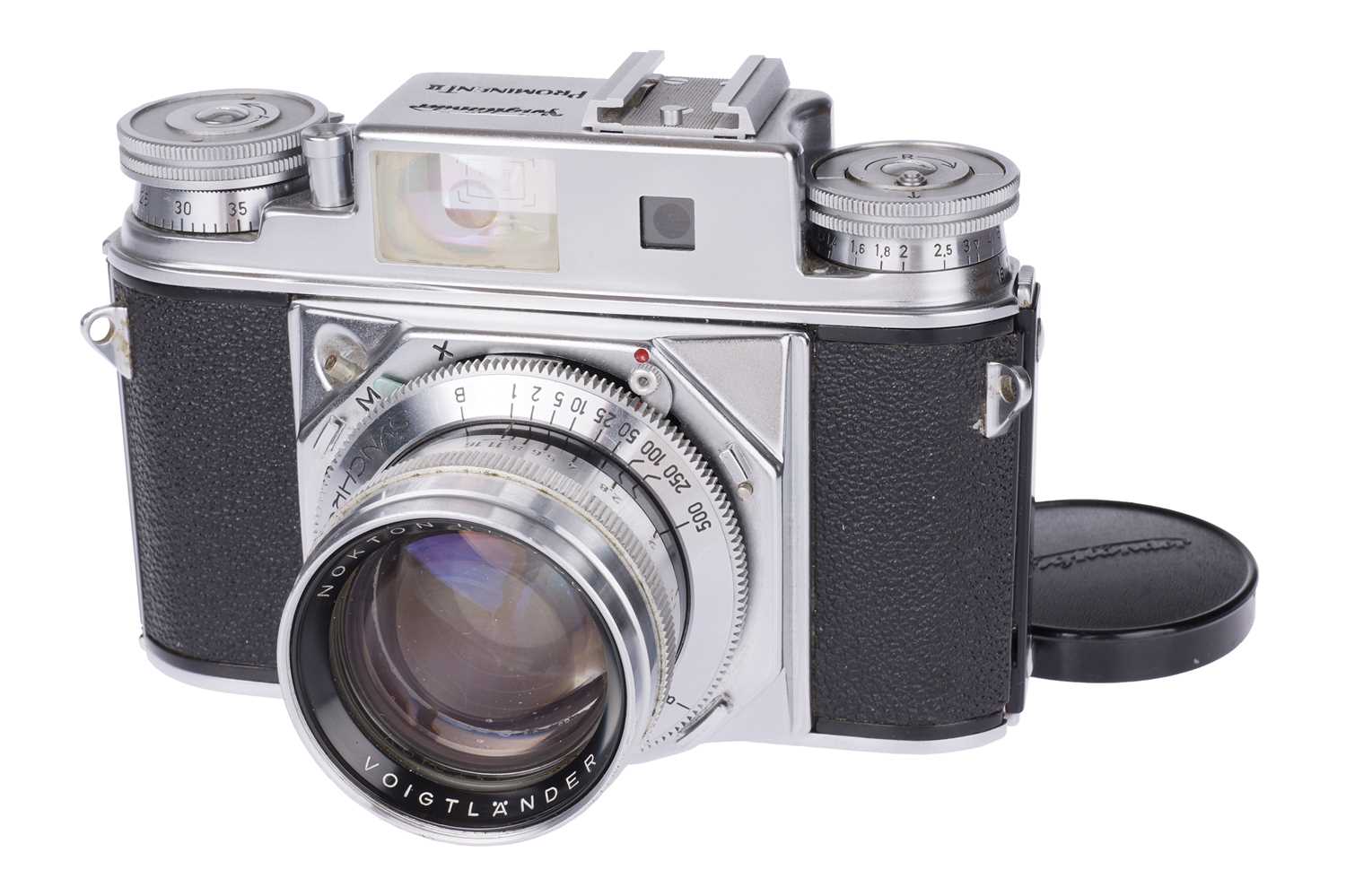 Lot 265 - A Voigtlander Prominent II Rangefinder