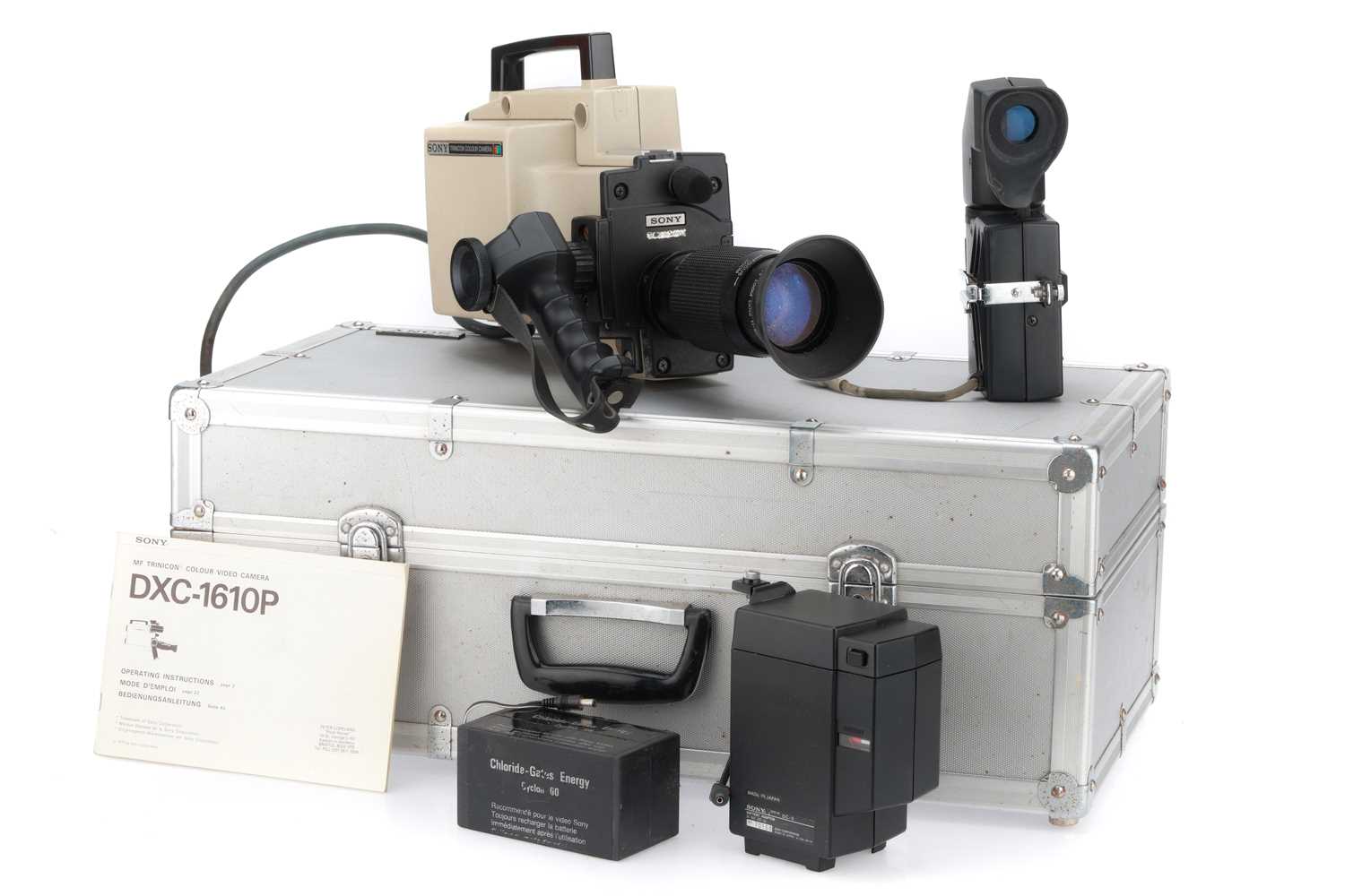 Lot 505 - A Sony Trinicon DXC-1610P Colour Video