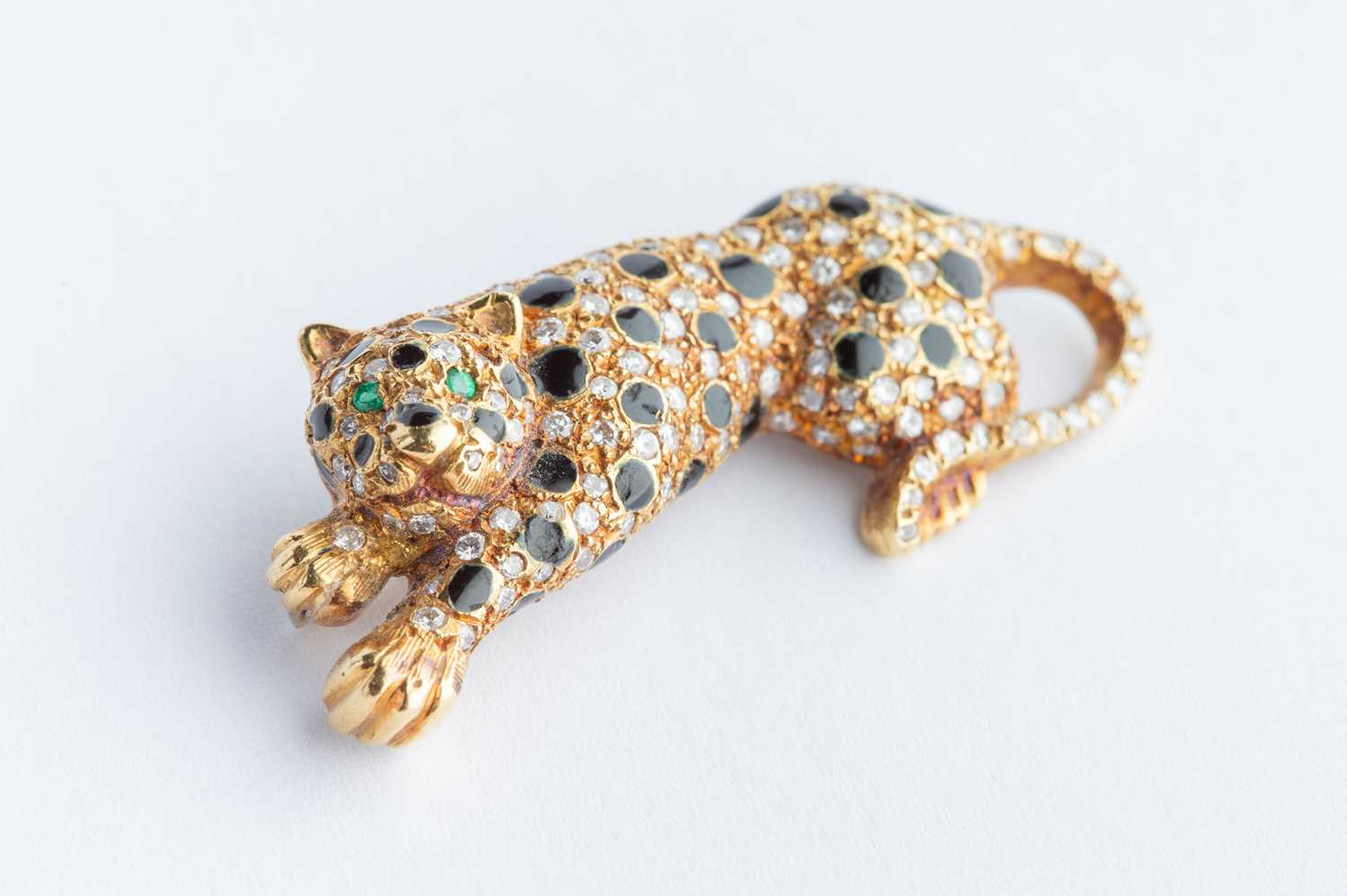 Lot 83 - A Fine 18ct Gold & Diamond Leopard Brooch,