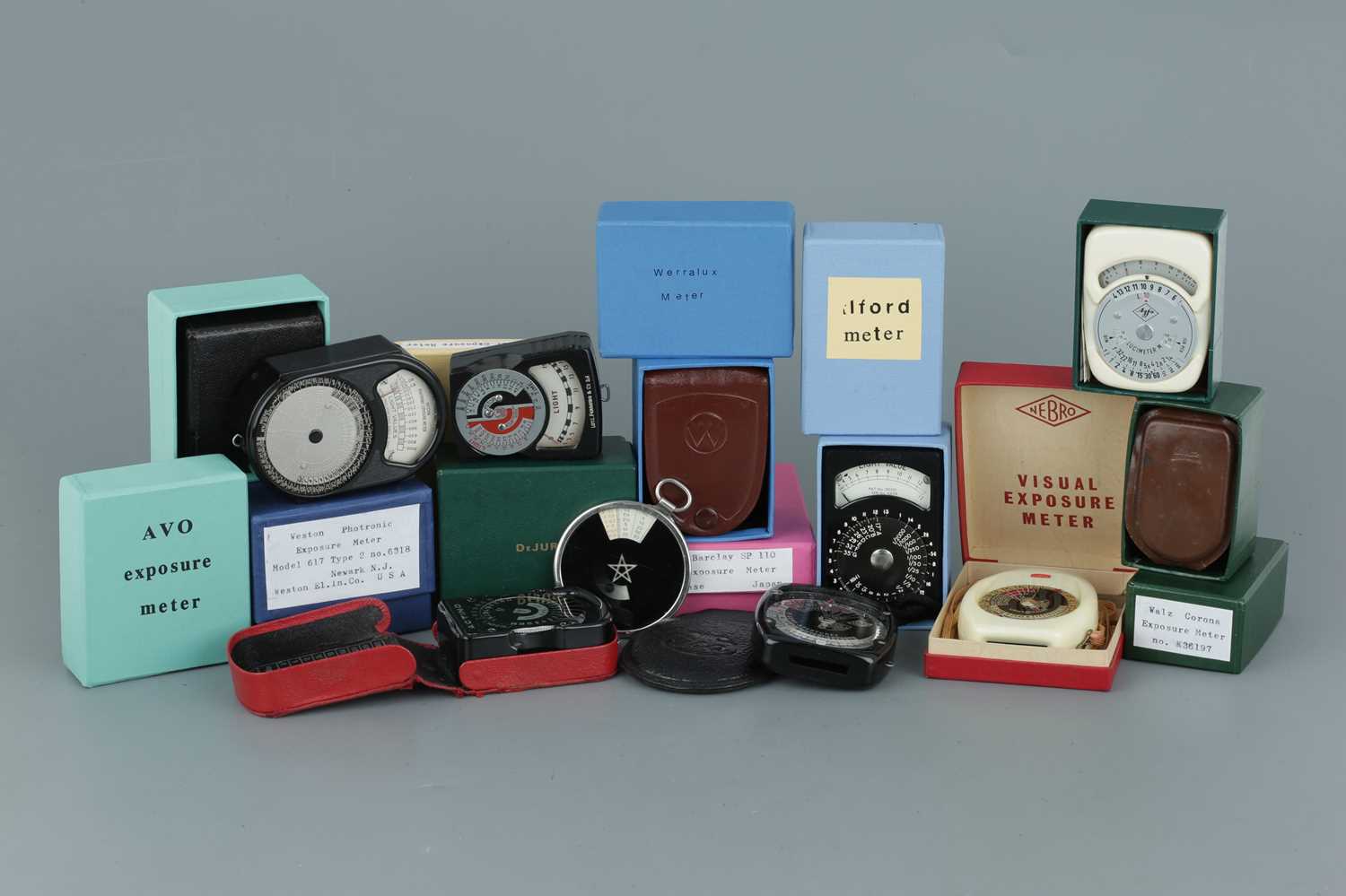 Lot 591 - A Selection of Various Light Meters,