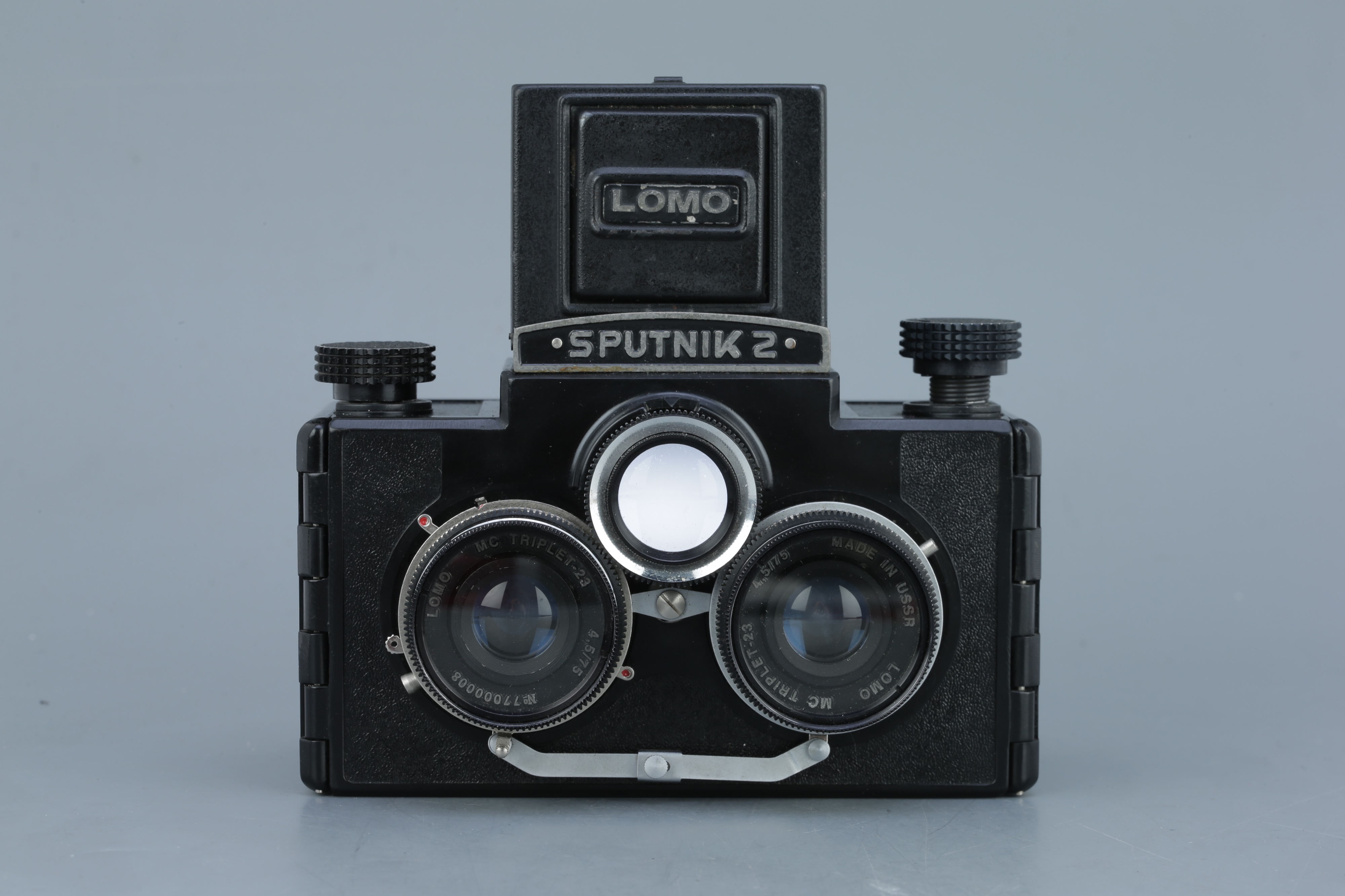 Lot 527 - A Sputnik 2 Stereo Medium Format Camera