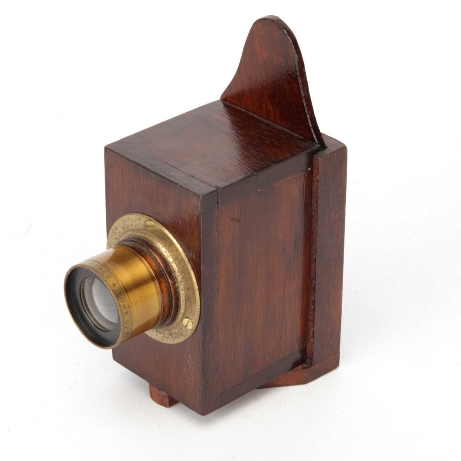 Lot 395 - A Replica Fox-Tabot Mousetrap Camera,