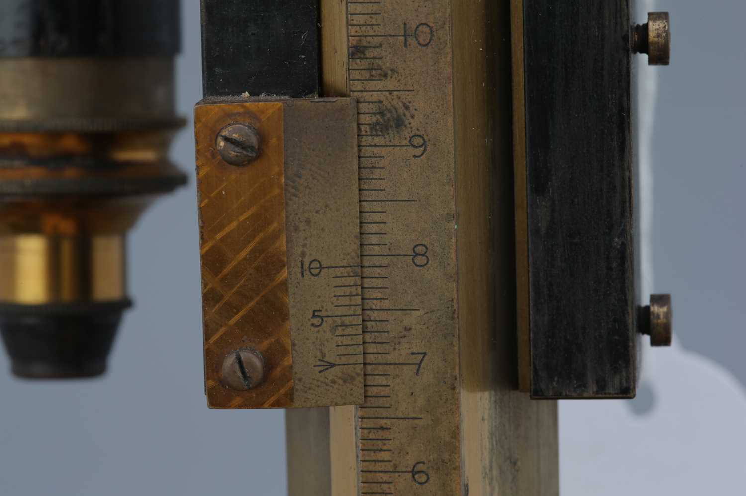 Lot 36 - Vernier / Travelling Microscope,