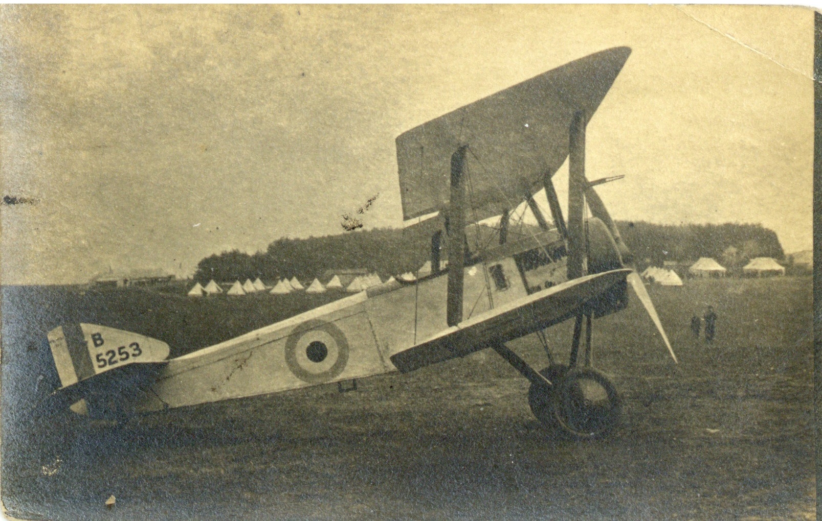 Lot 372 - A Collection of Photographs of WWI Royal