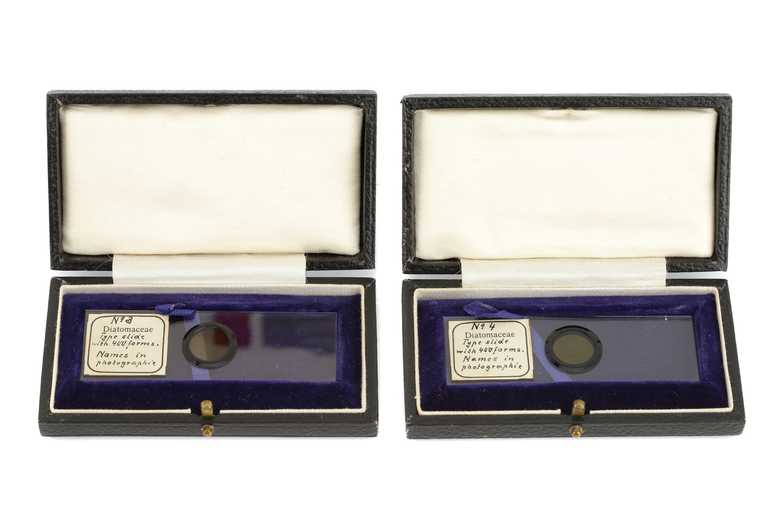 Lot 418 - Set of Moller Diatom Type Slide With 400