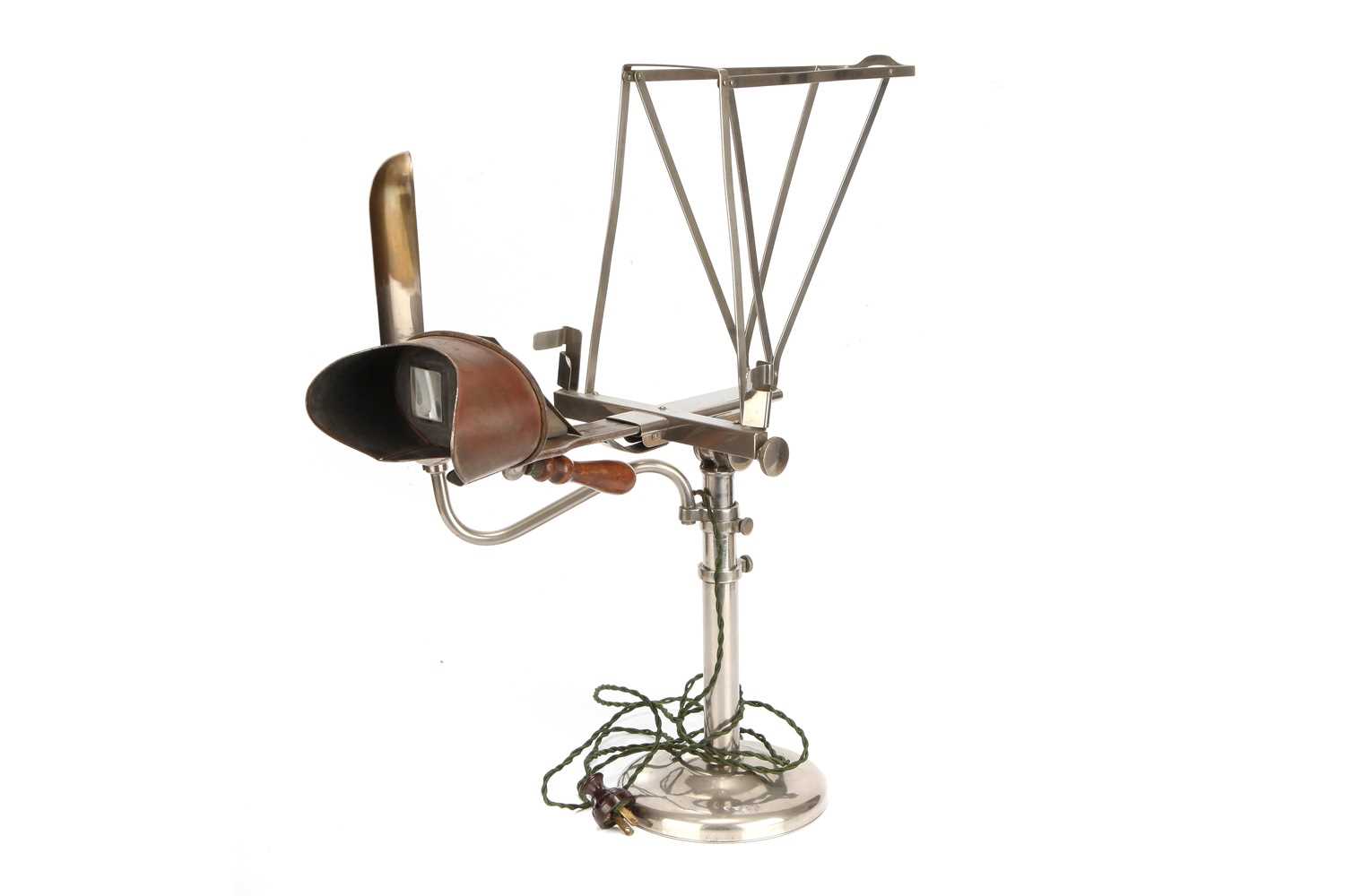 Lot 209 - A Table Stereo Viewer 'The Plumber's