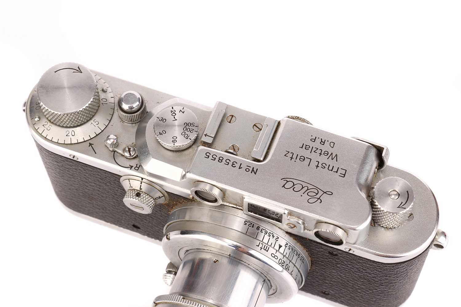 Lot 1015 - A Leica III Rangefinder Camera,