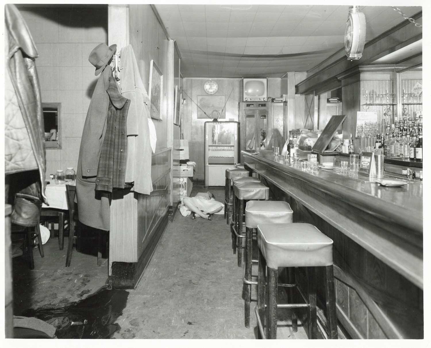 Lot 176 - A Collection of NYPD Crime Scene Photographs, Lot 176 - A Collection of NYPD Crime Scene Photographs,