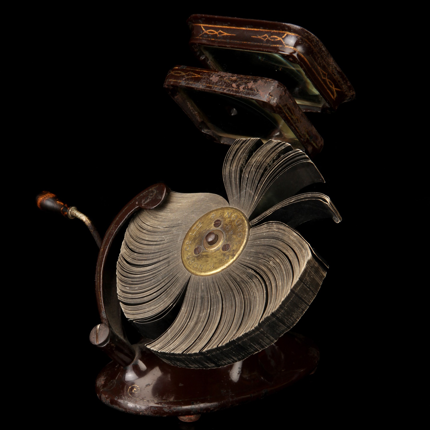 Lot 181 - A Kinora Viewer,