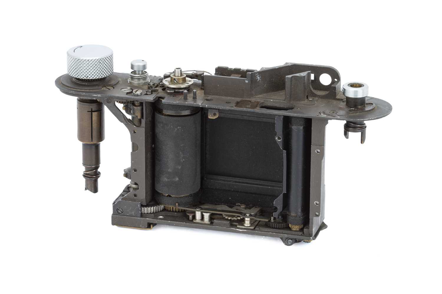 Lot 28 - A Leica Betriebsk Shutter Crate No.113,